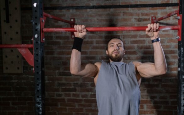 Pull-Ups Vs. Push-Ups: What’s the Difference?