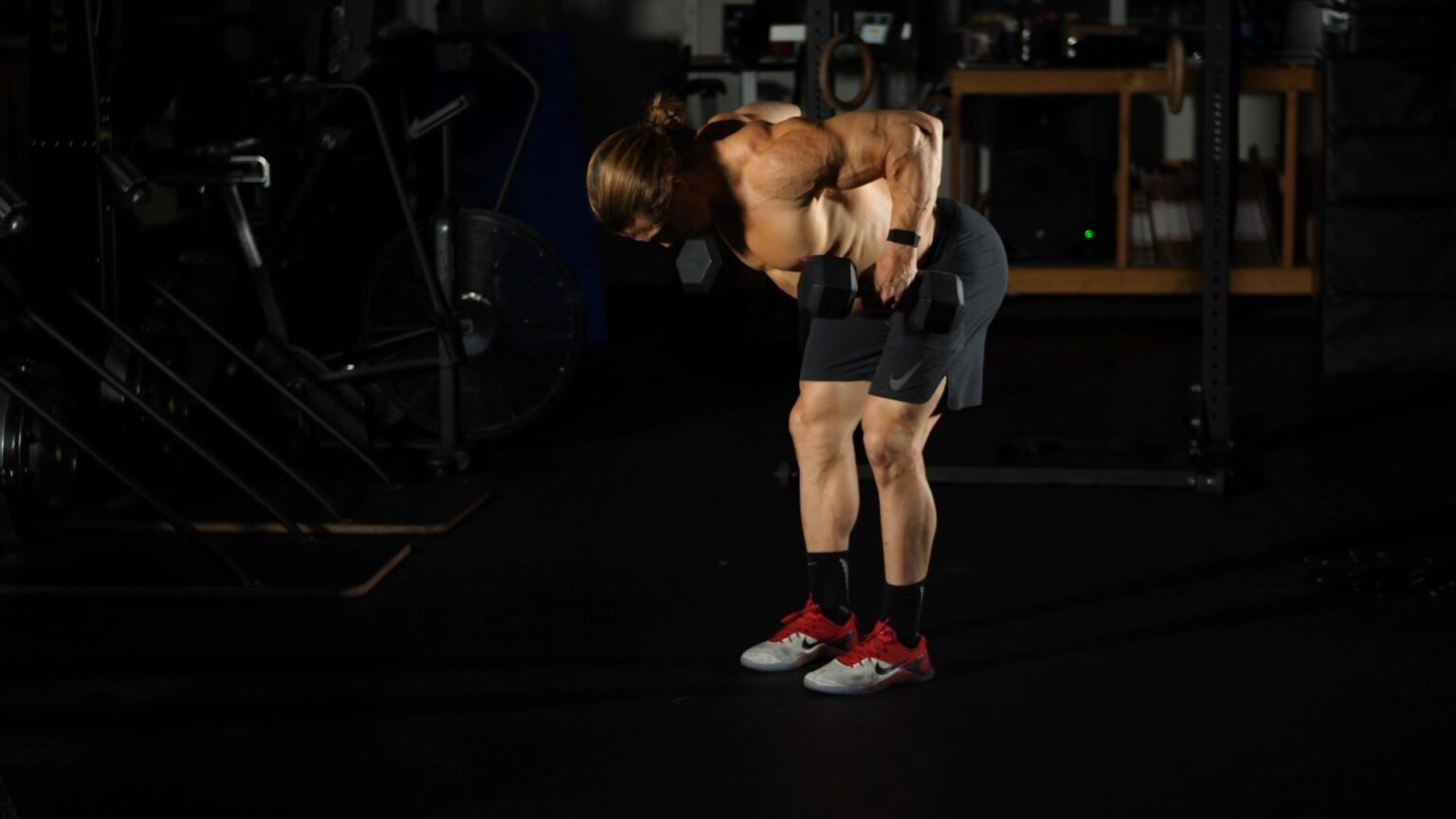 A Complete Guide On How To Do the Dumbbell Bent-Over Row - Boston Rock Gym