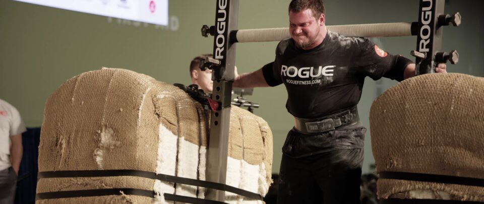 Strongman Vs. Bodybuilder: Main Differences - Boston Rock Gym